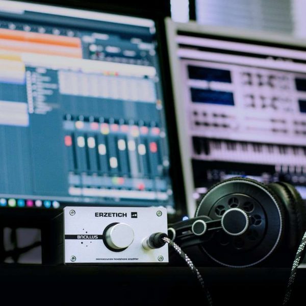 Know The Difference Between Score And Soundtrack know-the-difference-between-score-and-soundtrack